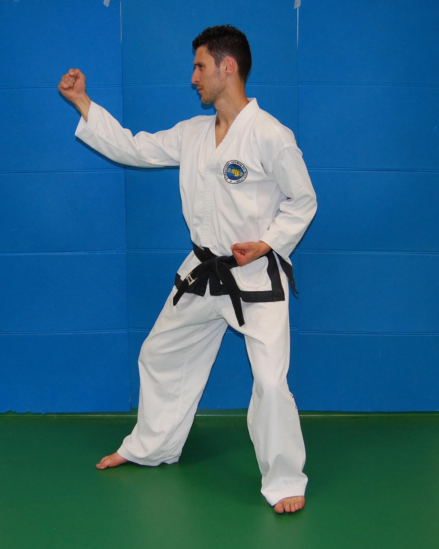 Il Taekwon do: JOONG GUN, VIa forma - Palestre Four kicks